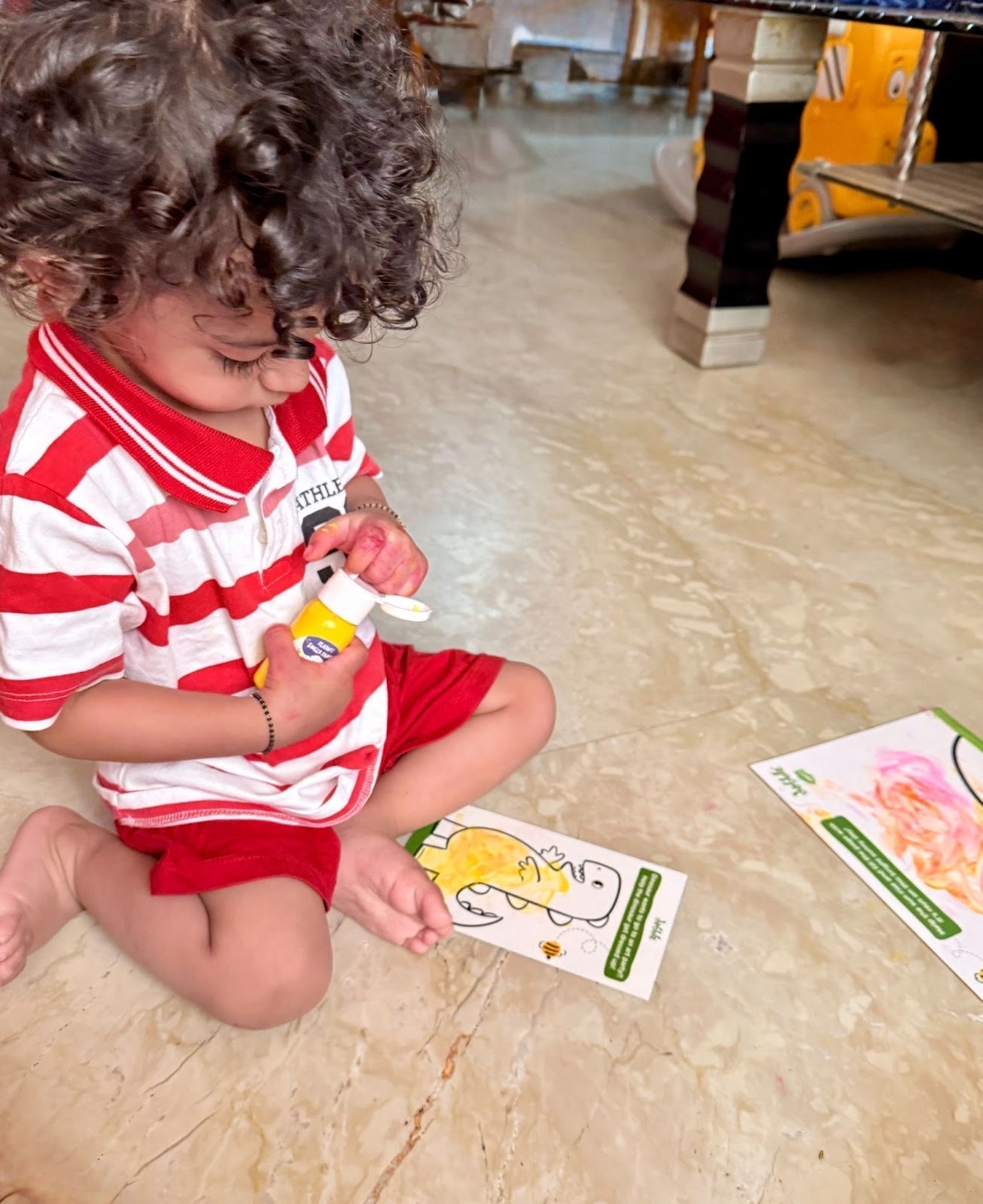 Our First Finger Paint Adventure – Dabble PlayArt