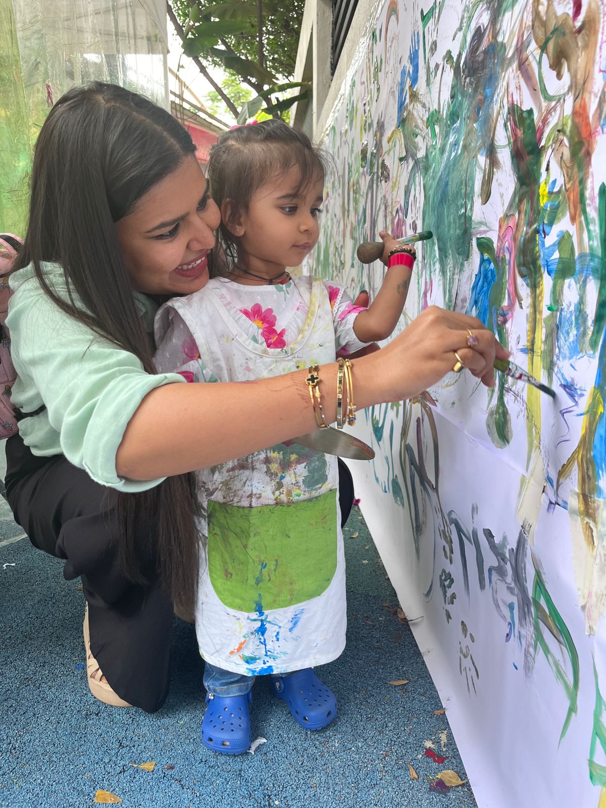 "A Worry-Free Painting Experience with Dabble Fingerpaints" – Dabble ...