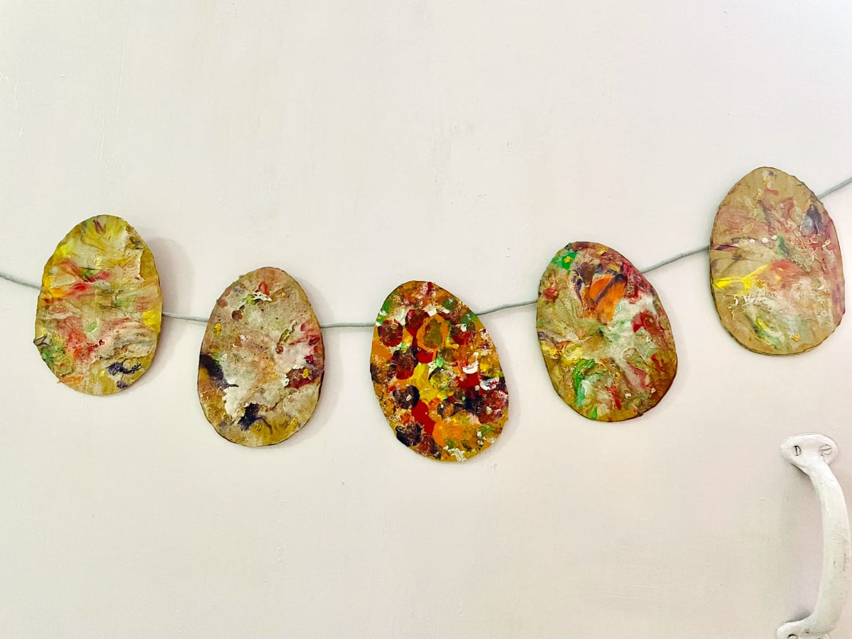 Easy Easter ART Activity ideas for Toddlers – Dabble PlayArt